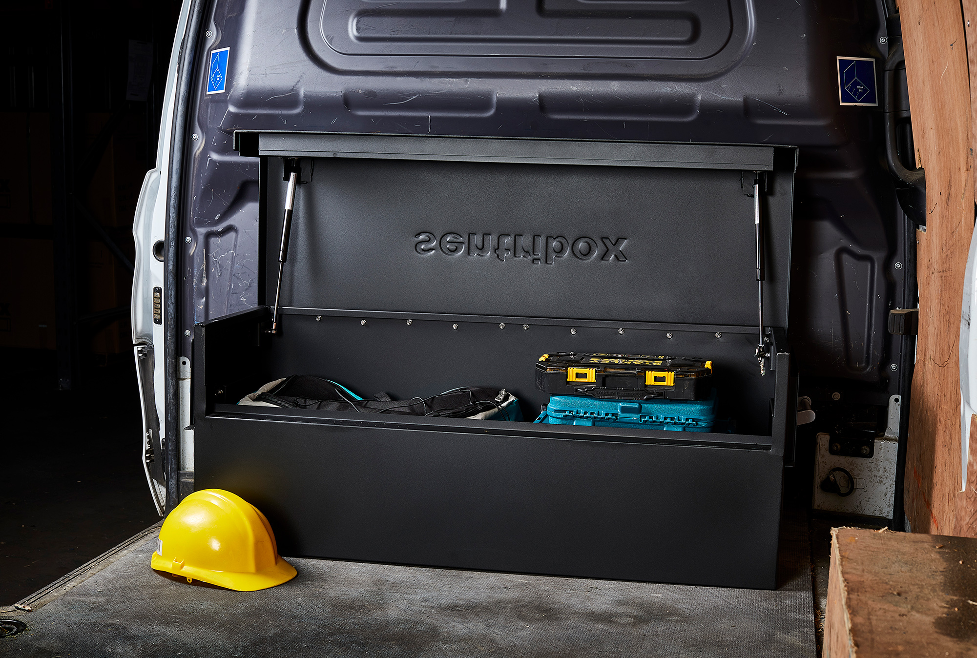 Sentribox2 Model 225 - sentribox.co.uk